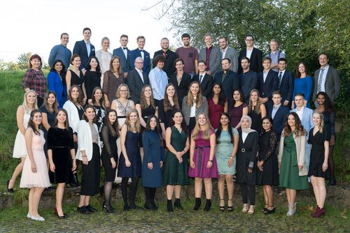 Diplomvergabe an 54 ZHAW-Bachelors in Biotechnologie | ZHAW Zürcher Hochschule für Angewandte ...