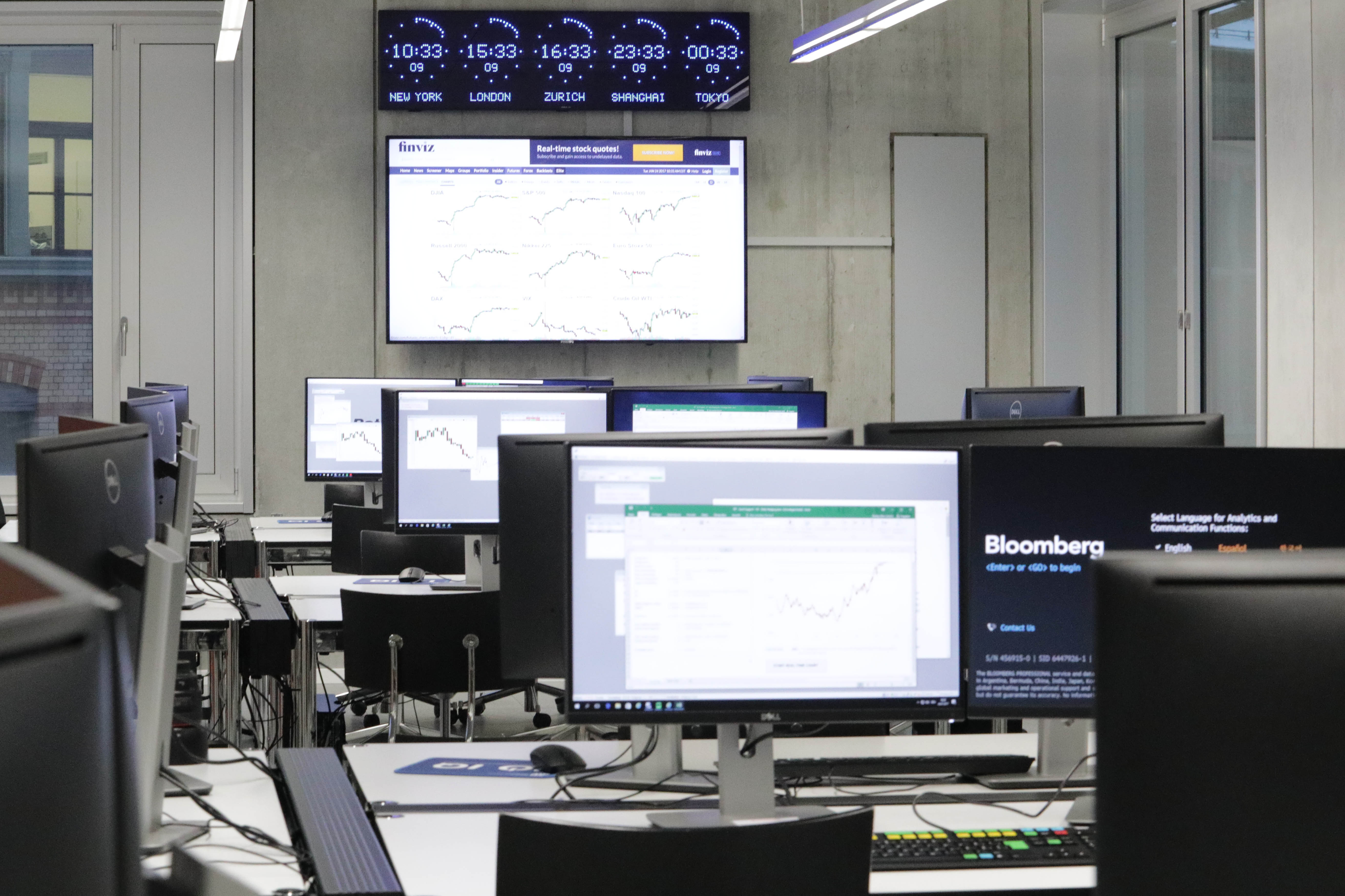 Finance Lab: Vom Labor zum Finanzplatz | ZHAW Zürcher Hochschule für ...